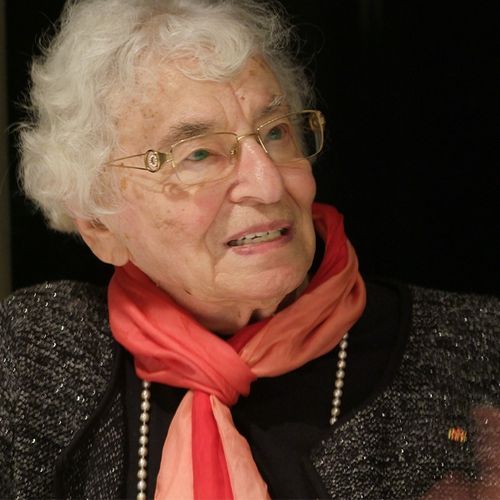 Ruth Weiss